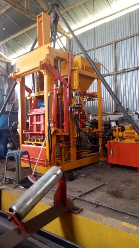 Jual Mesin paving block dan Press batako hub 0838.3060.0218